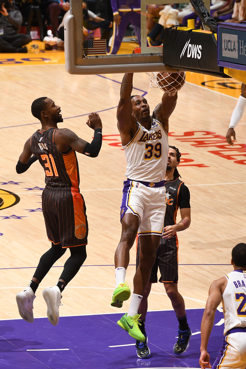 Photos: Lakers vs Magic (12/12/21) Photo Gallery | NBA.com