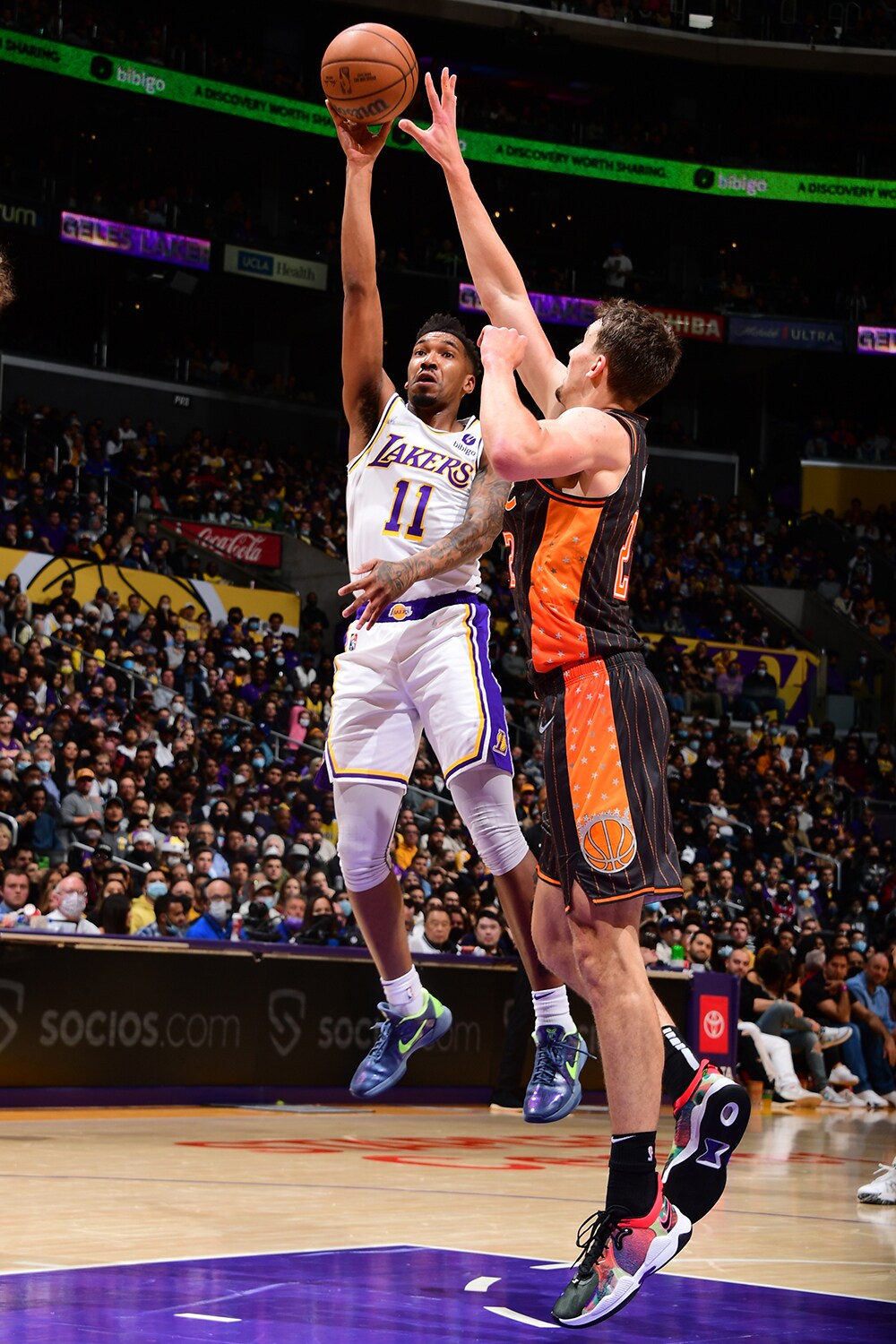 Photos: Lakers vs Magic (12/12/21) Photo Gallery | NBA.com