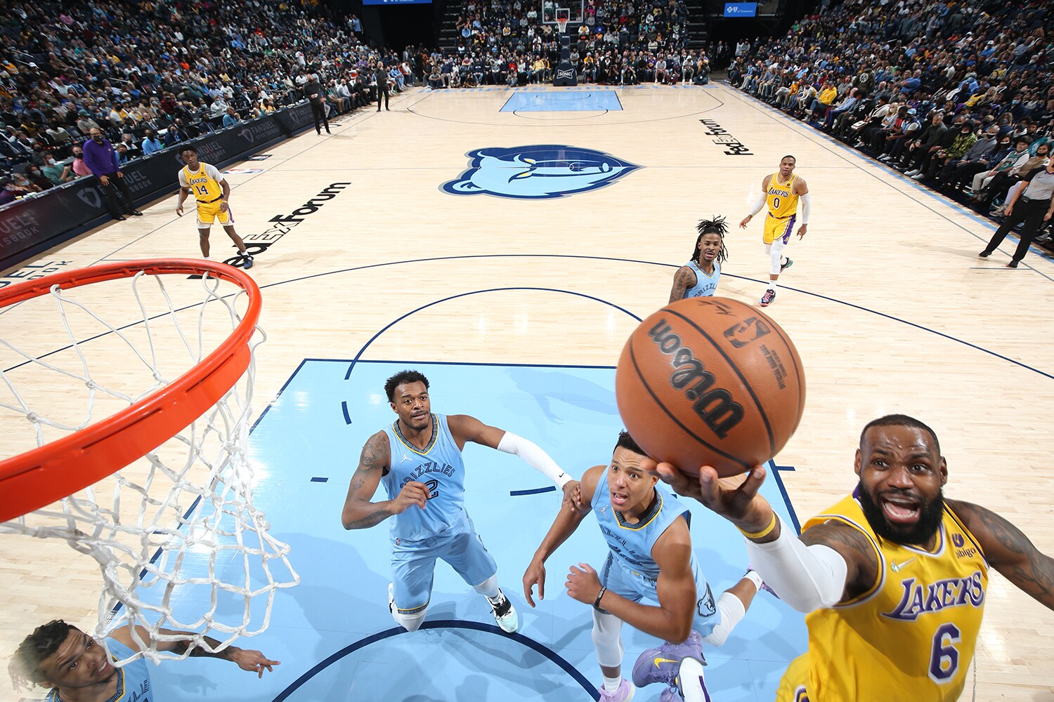 Photos: Lakers vs Grizzlies (12/29/21) Photo Gallery | NBA.com