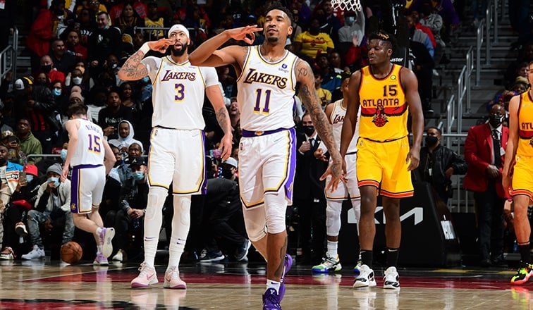 Lake Show Loses it in Atlanta | NBA.com