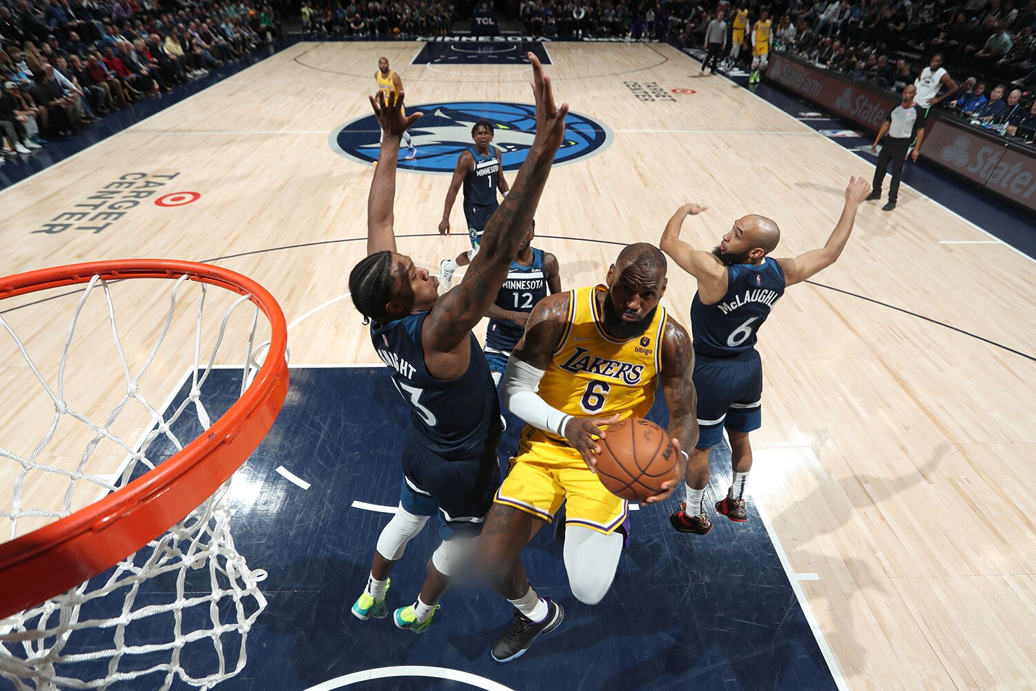 Photos: Lakers vs Timberwolves (3/16/22) Photo Gallery | NBA.com