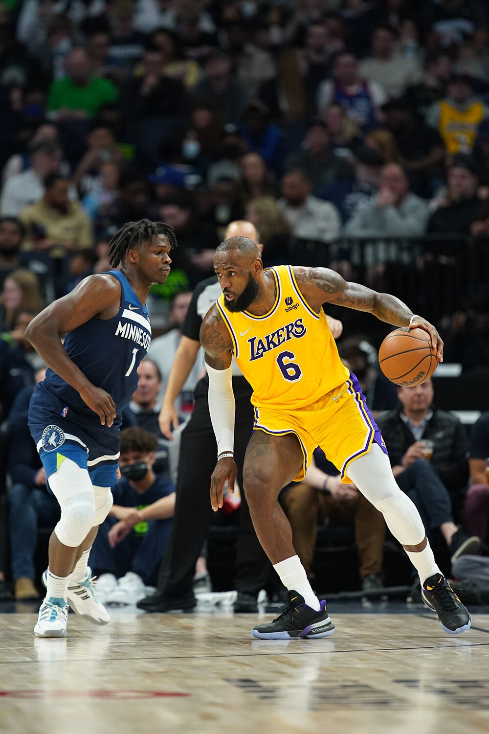 Photos: Lakers vs Timberwolves (3/16/22) Photo Gallery | NBA.com