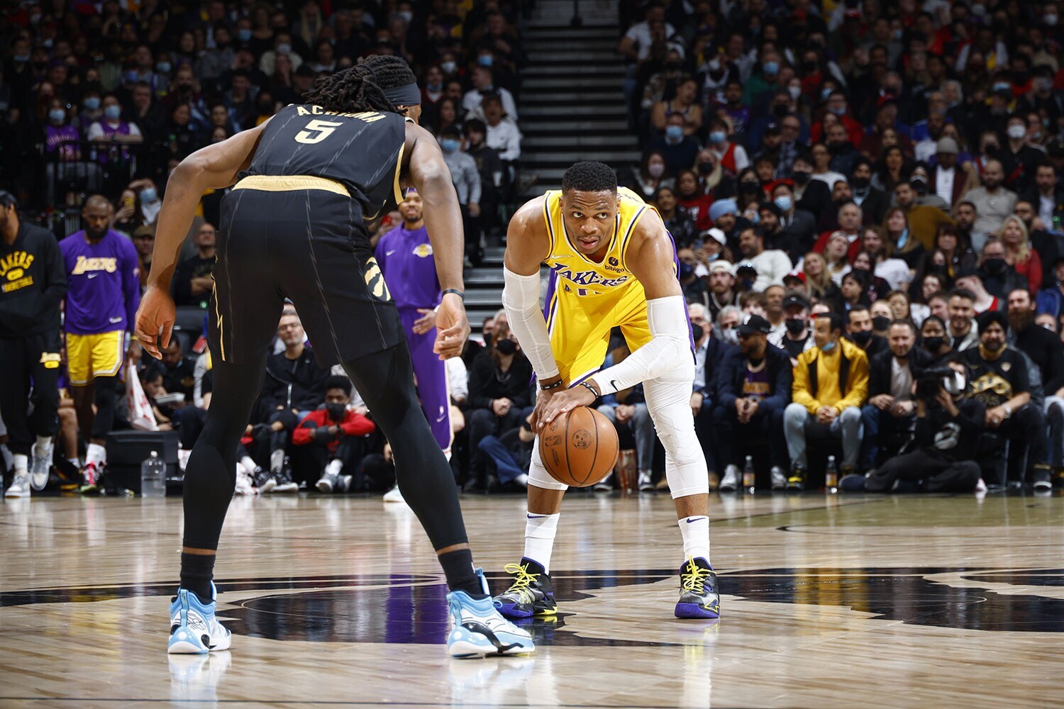 Photos: Lakers vs Raptors (3/18/22) Photo Gallery | NBA.com