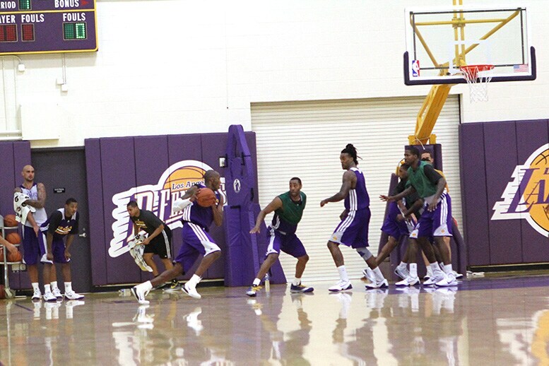 10/01/14 Practice Photo Gallery | NBA.com