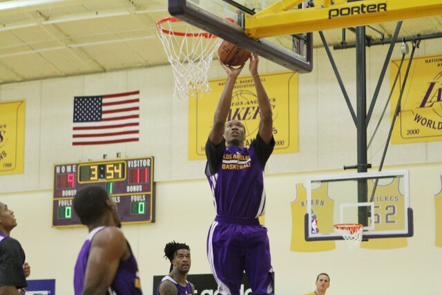10/02/14 Practice Photo Gallery | NBA.com