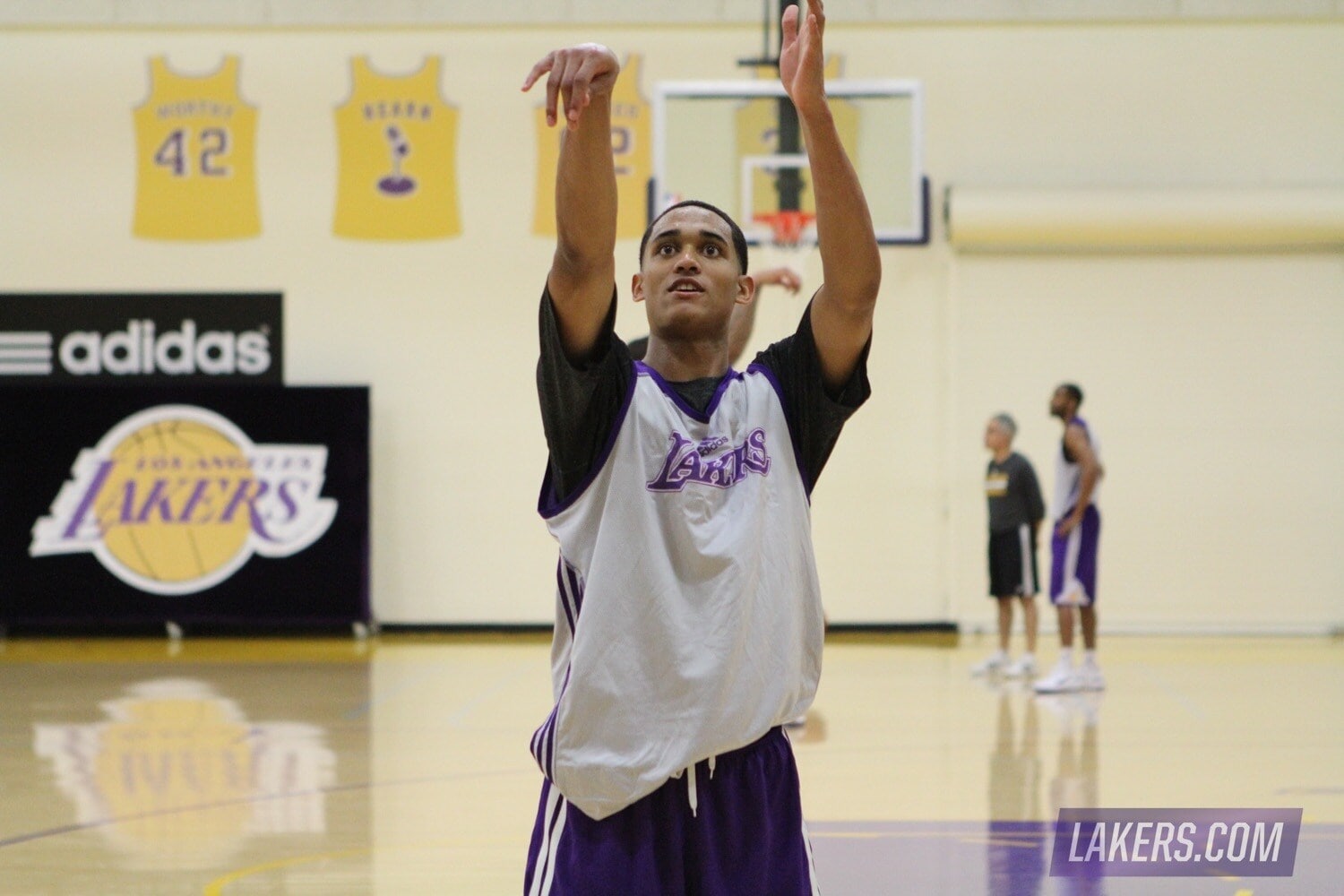 10/08/14 Practice Photo Gallery | NBA.com