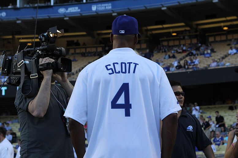 Byron Scott at Dodger Stadium | Los Angeles Lakers