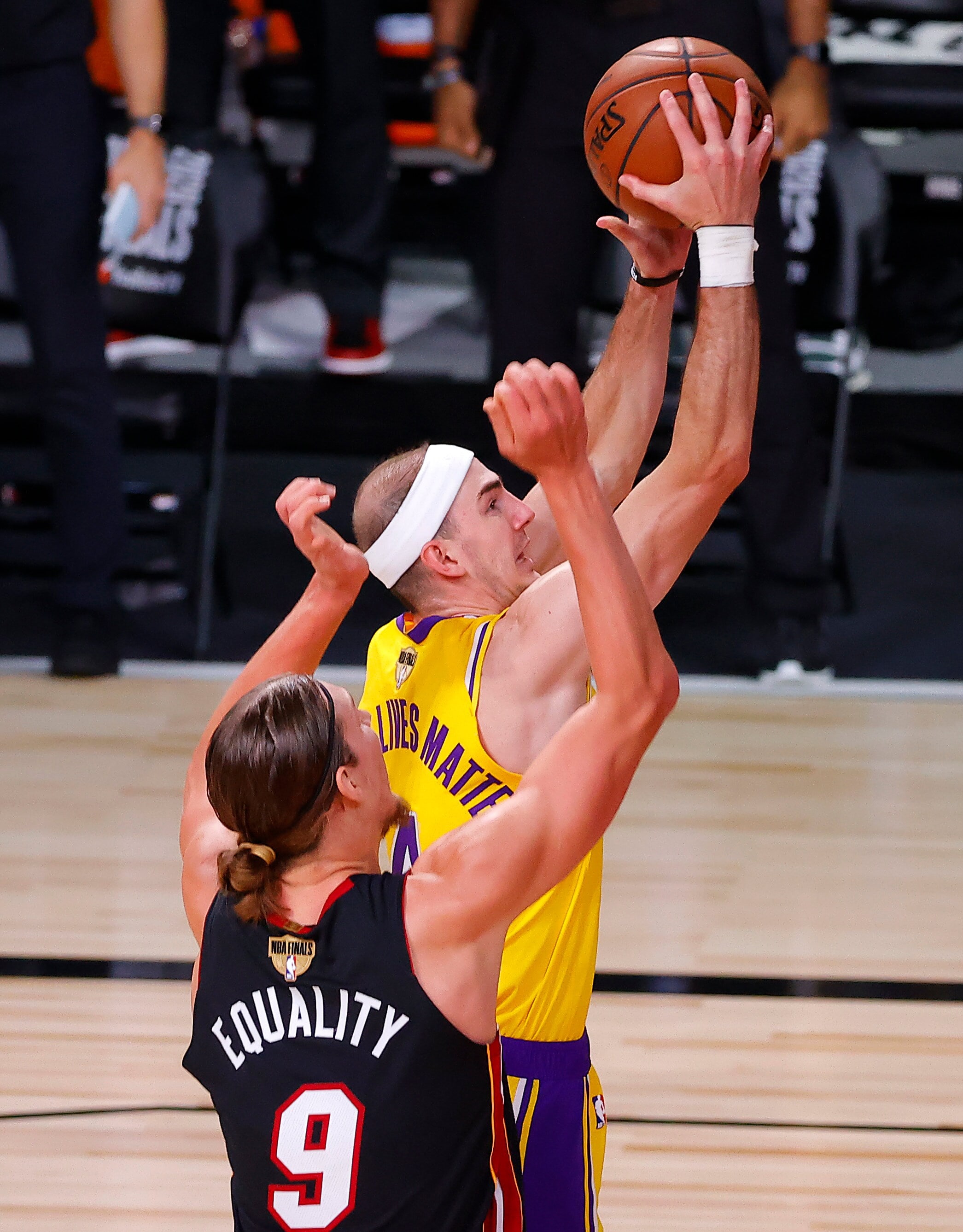 Photos: Lakers vs. Heat Game 1 (9/30/20) Photo Gallery | NBA.com