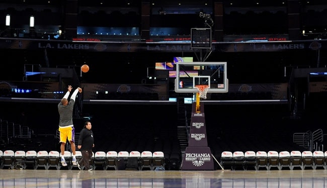 Kobe Warming Up | Los Angeles Lakers