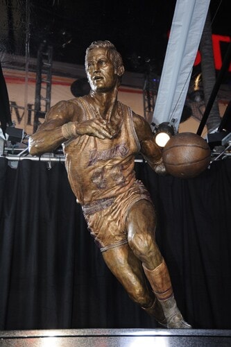 Jerry West Statue Unveiling Photo Gallery | NBA.com