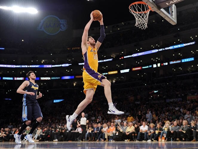 Pau Gasol | 11-12 Photo Gallery | Los Angeles Lakers