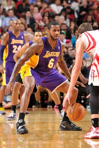 Earl Clark Photo Gallery | Los Angeles Lakers