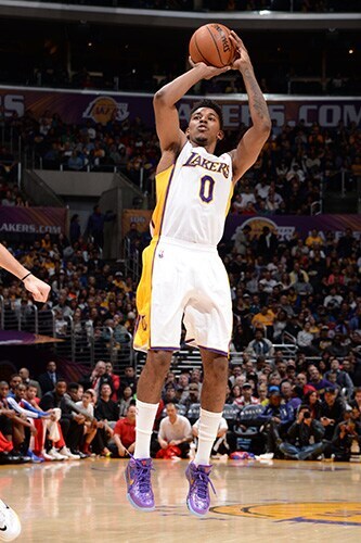 Photos: Lakers vs. 76ers 12/29/13 Photo Gallery | NBA.com