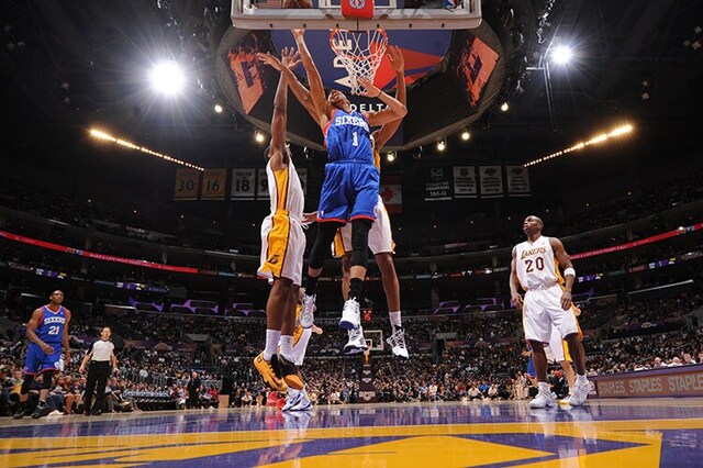 Photos: Lakers vs. 76ers 12/29/13 Photo Gallery | NBA.com