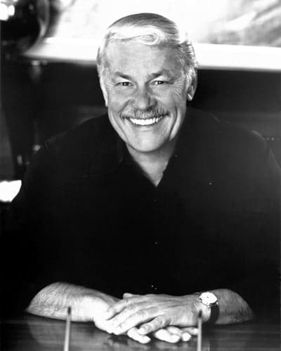 Dr. Jerry Buss: Through the Years | Los Angeles Lakers