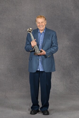 Dr. Jerry Buss: Through the Years Photo Gallery | NBA.com