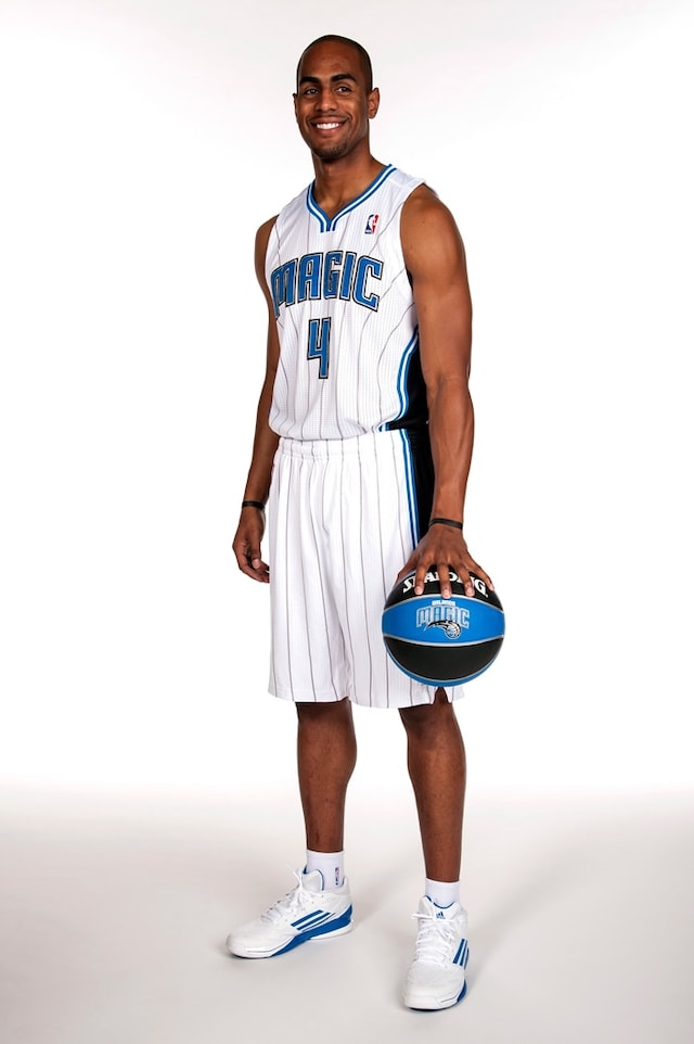 Magic Media Day Portraits Photo Gallery | NBA.com