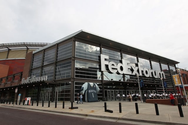 Arena Tour: General Exterior Views of all 29 NBA Arenas Photo Gallery ...