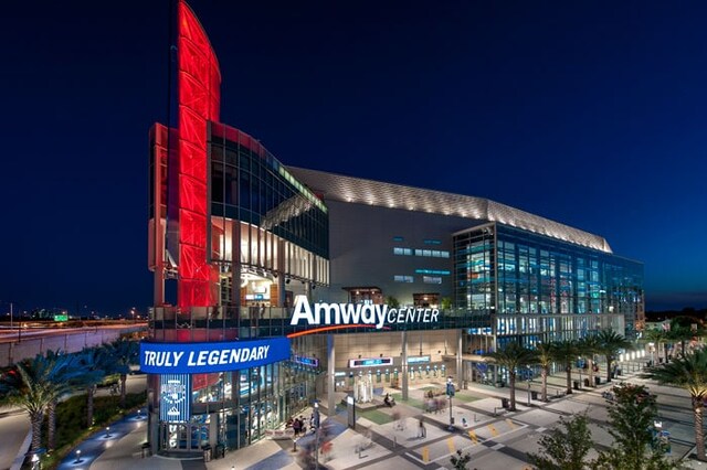Arena Tour: General Exterior Views of all 29 NBA Arenas Photo Gallery ...