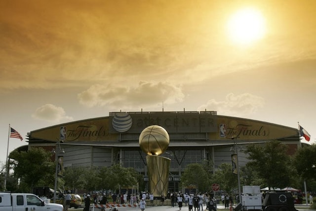 Arena Tour: General Exterior Views of all 29 NBA Arenas Photo Gallery ...