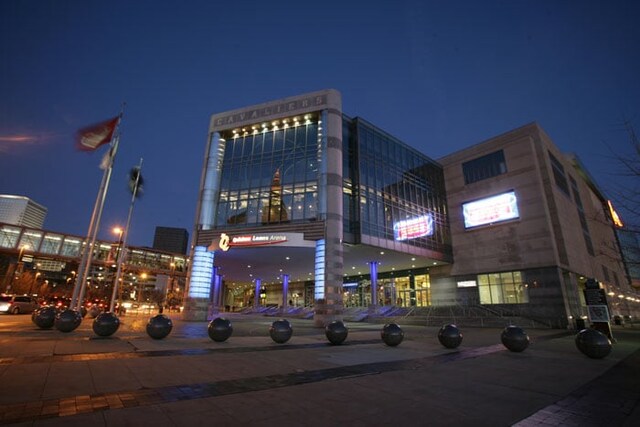 Arena Tour: General Exterior Views of all 29 NBA Arenas Photo Gallery ...