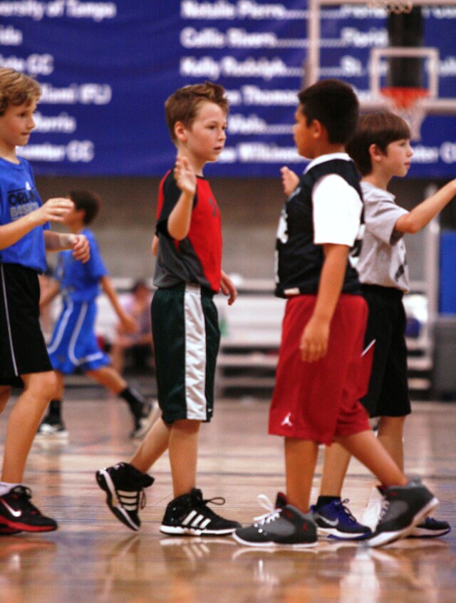 Glen Davis Basketball Camp Photo Gallery | NBA.com