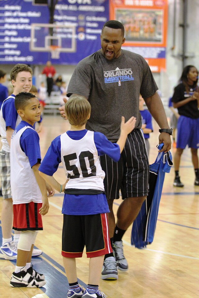 Glen Davis Basketball Camp Photo Gallery | NBA.com