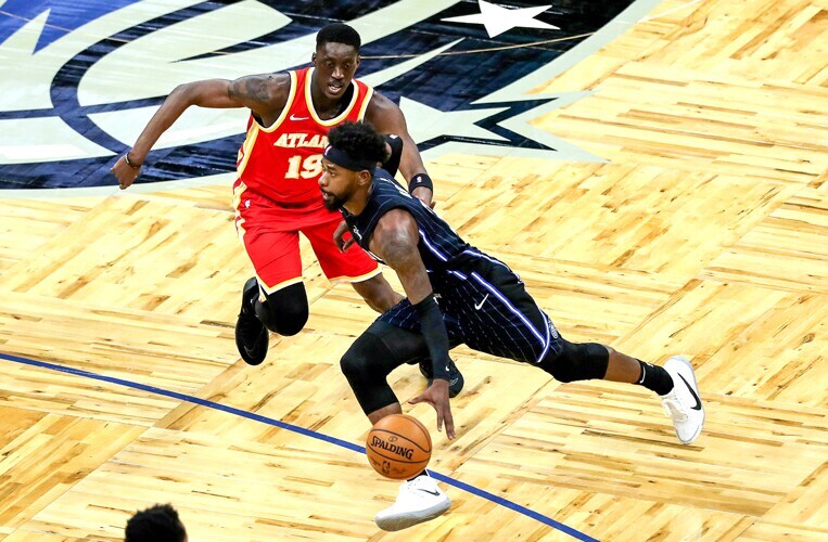 Magic Lose Heartbreaker to Hawks to Finish Out First Half of Season ...