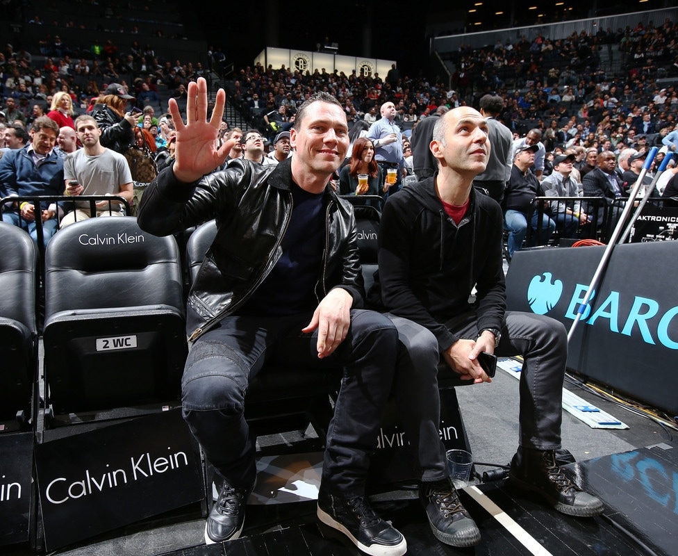 Miami Heat Courtside Celebrities 60 Photos - Moonagedaydream.film