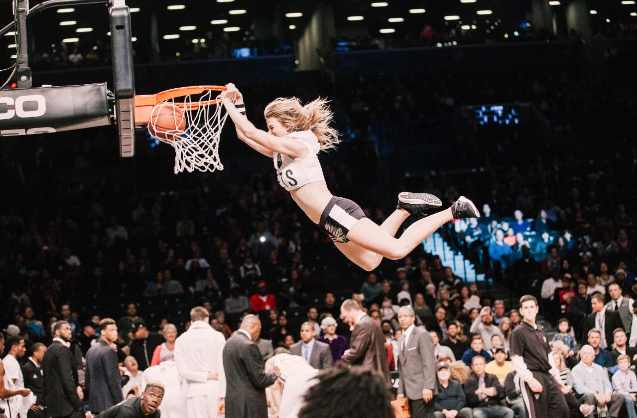Dunking Divas & Team Hype | Brooklyn Nets
