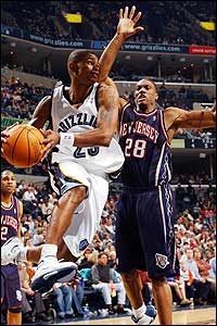 The Long and Winding Road of Kaniel Dickens | Brooklyn Nets