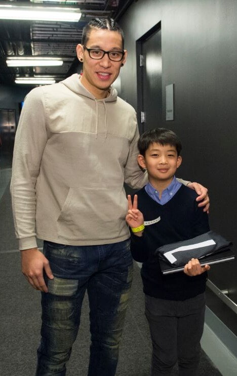 Jeremy Lin Standing