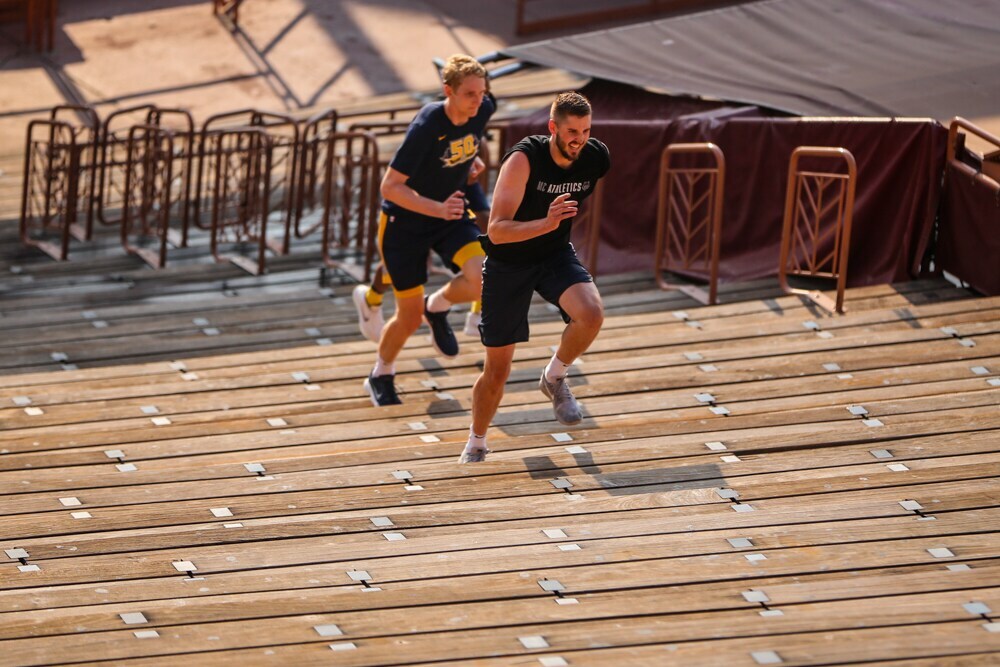 Nuggets Workout at Red Rocks Photo Gallery | NBA.com