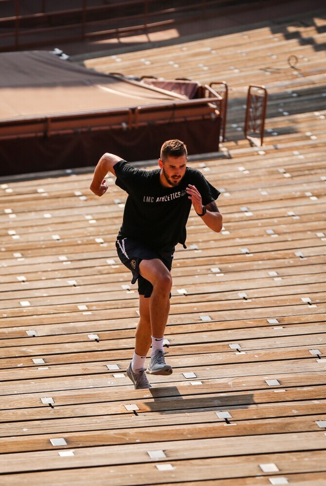 Nuggets Workout at Red Rocks Photo Gallery | NBA.com