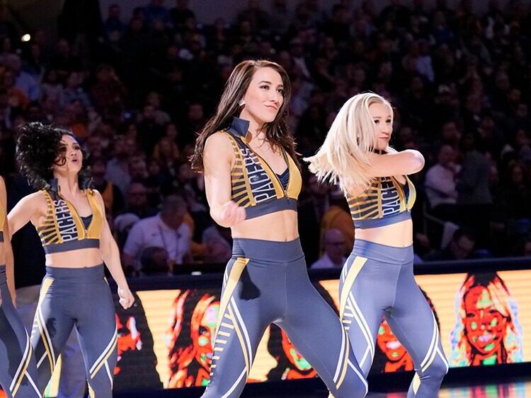 Pacemates: January 15, 2019 Photo Gallery | NBA.com