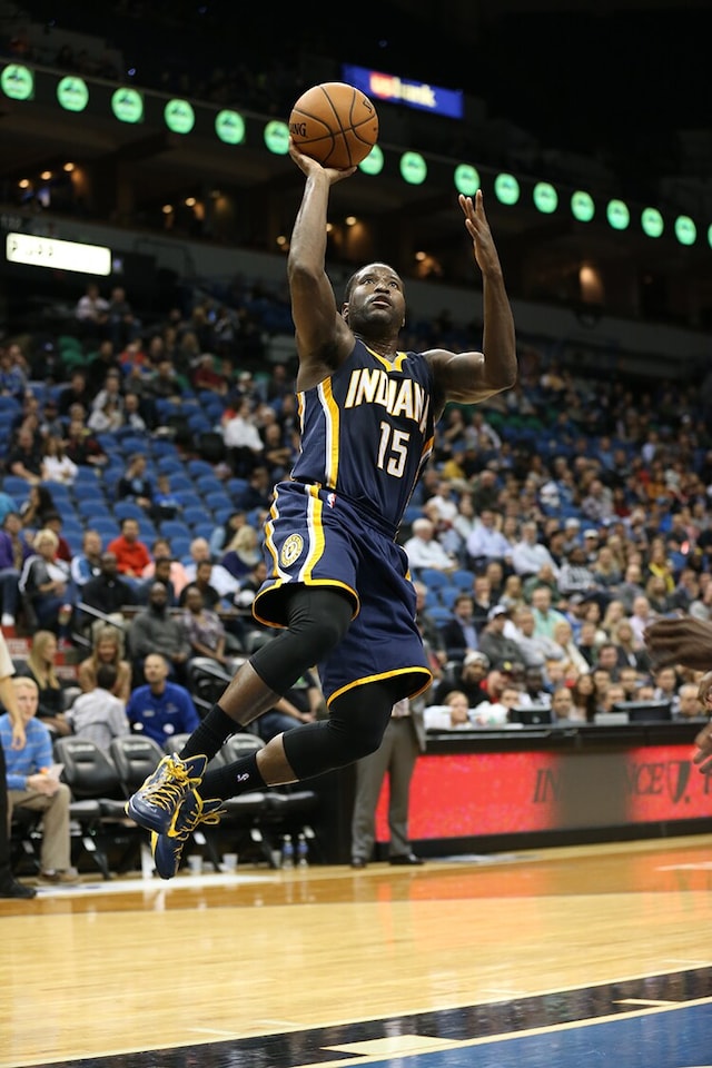 Donald Sloan Photo Gallery | NBA.com