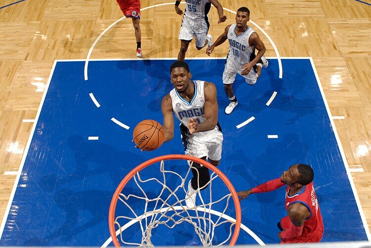 Adonis Thomas Career Gallery Photo Gallery | NBA.com