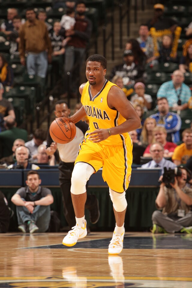 Solomon Hill: 2013-14 Season Photo Gallery | NBA.com