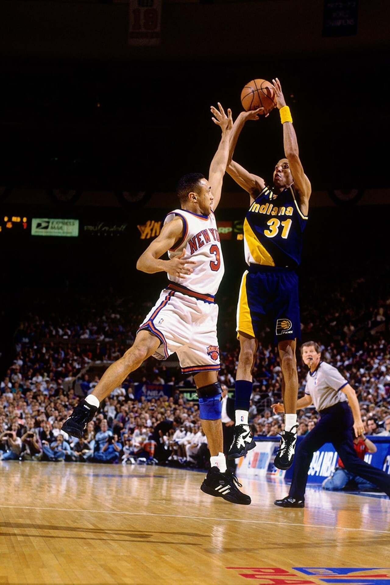 Reggie Miller Scores 25 Points in 4th Quarter - June 1, 1994 | Indiana ...