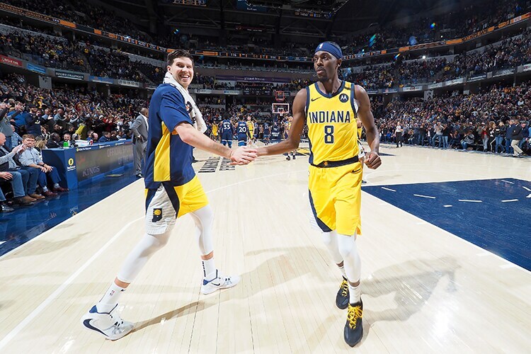 2019-20 Season in Photos: Justin Holiday Photo Gallery | NBA.com