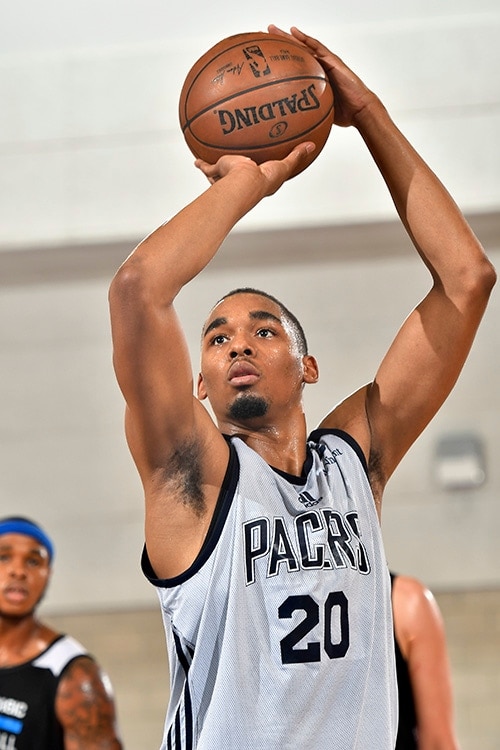 Ben Moore Career Gallery Photo Gallery | NBA.com