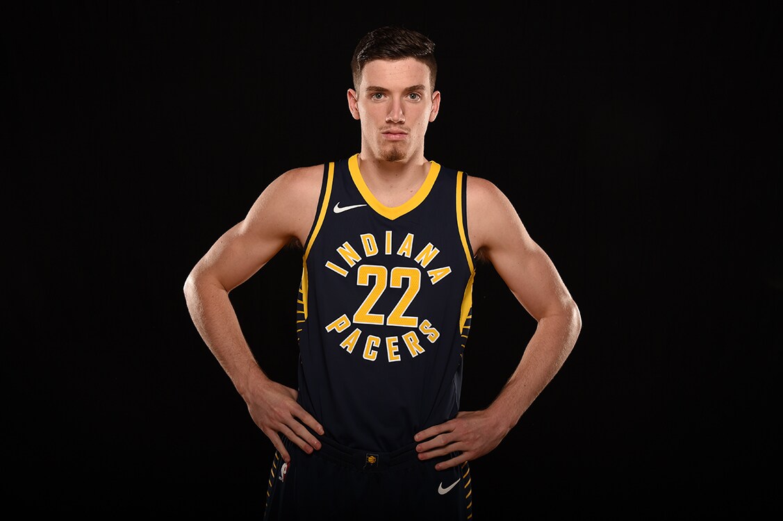 TJ Leaf Shows Off Nike Uniform in Rookie Photo Shoot Photo Gallery ...