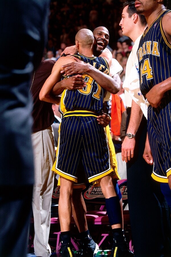 Pacers-Knicks Playoff Rivalry: 98-00 Photo Gallery | NBA.com