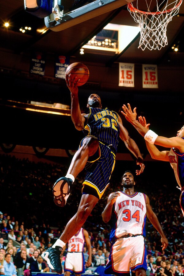 Pacers-Knicks Playoff Rivalry: 98-00 Photo Gallery | NBA.com
