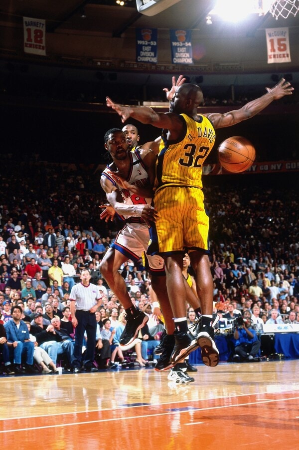 Pacers-Knicks Playoff Rivalry: 98-00 Photo Gallery | NBA.com