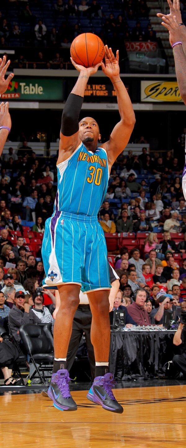 David West Photo Gallery | NBA.com