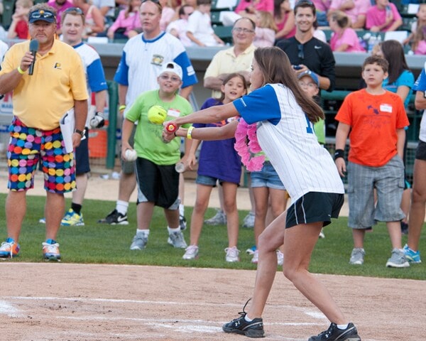 Caroline Symmes Memorial Celebrity Softball Challenge hosted by Roy ...
