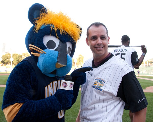 Caroline Symmes Memorial Celebrity Softball Challenge hosted by Roy ...