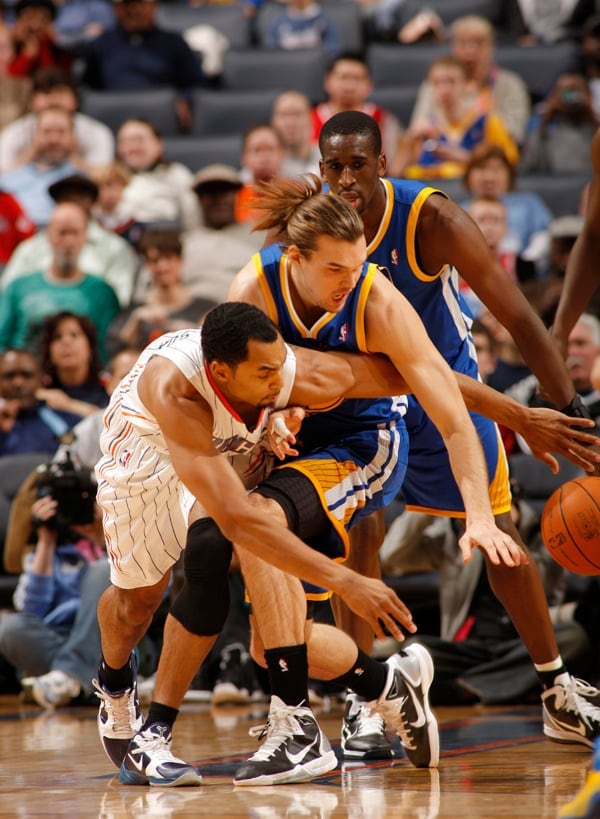 Louis Amundson Photo Gallery | NBA.com