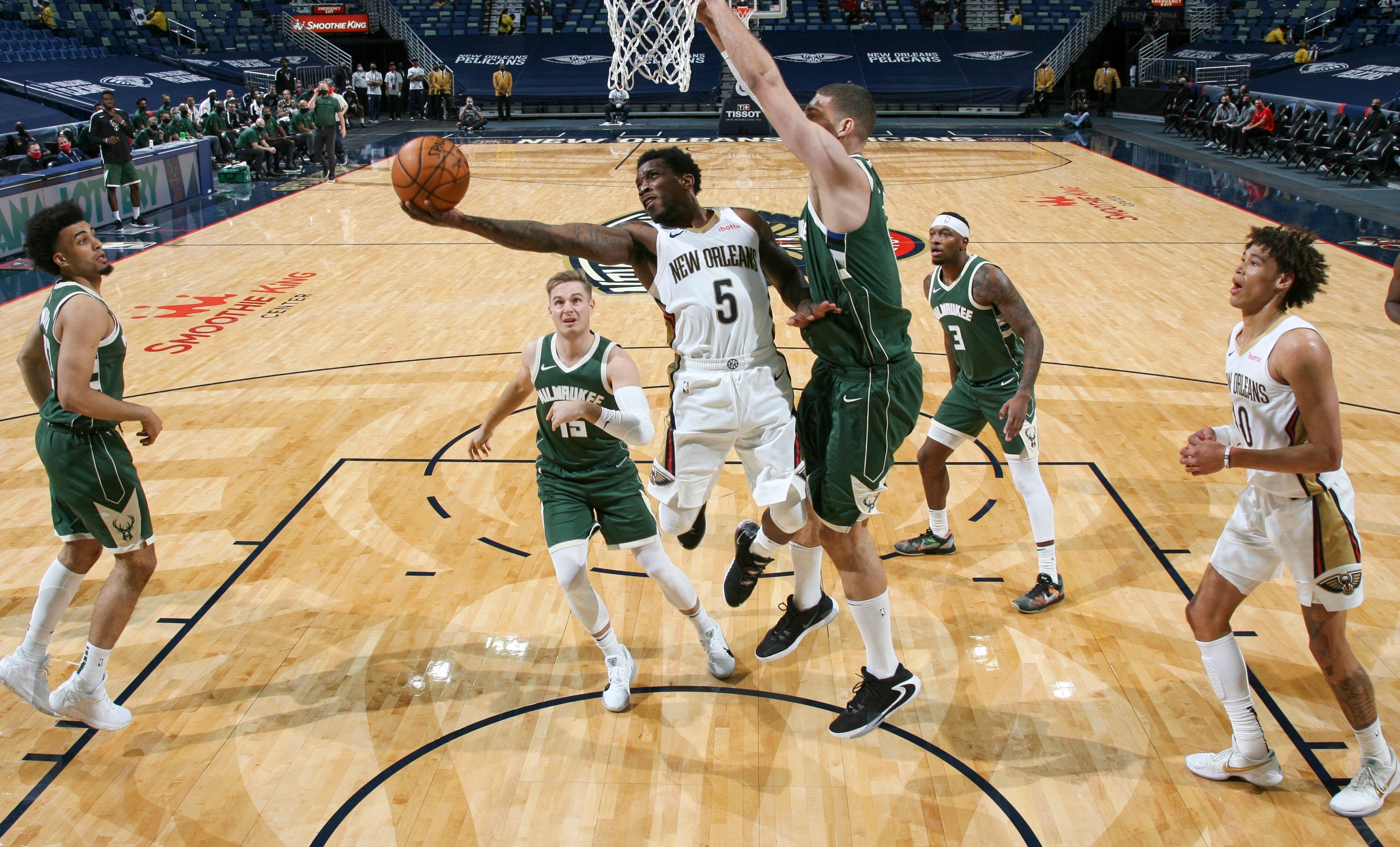 Pelicans pleased to see aggressiveness from Eric Bledsoe, Lonzo Ball ...